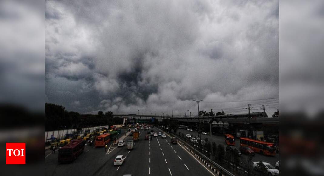 Delhi Temperature: Maximum temperature expected to settle around 37 ...