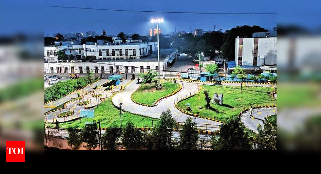 Staff crunch affects Ahmedabad RTO, with double shift on tracks ...