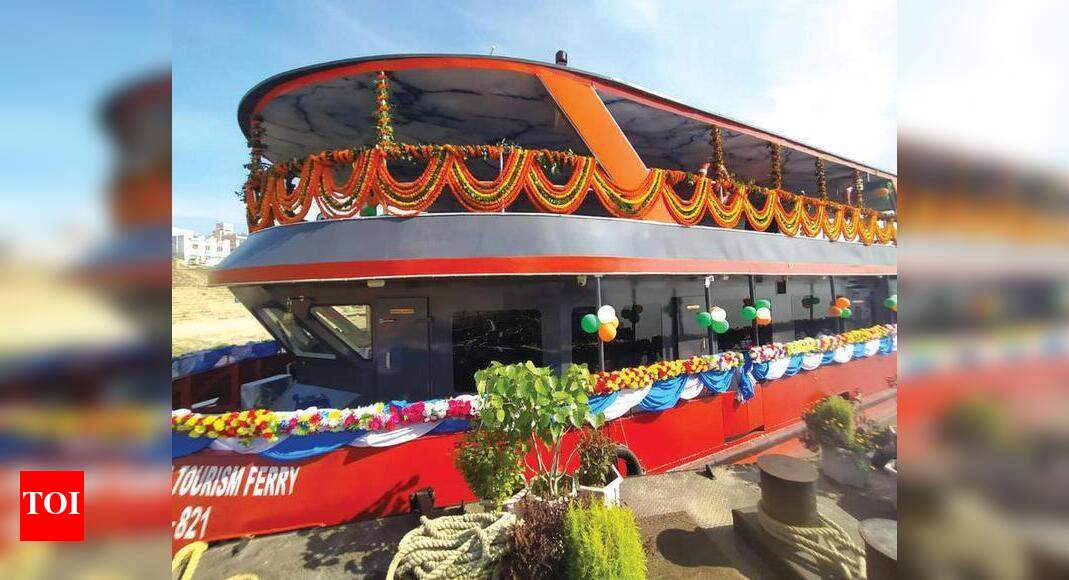 Boat built in Goa to ferry devotees at Varanasi’s ghats | Goa News ...