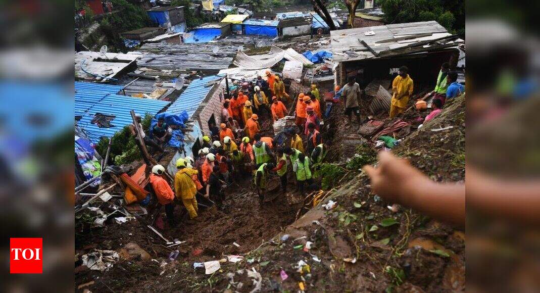 Mumbai Rains: 19 killed as wall collapses on Mahul slum; rescue ...