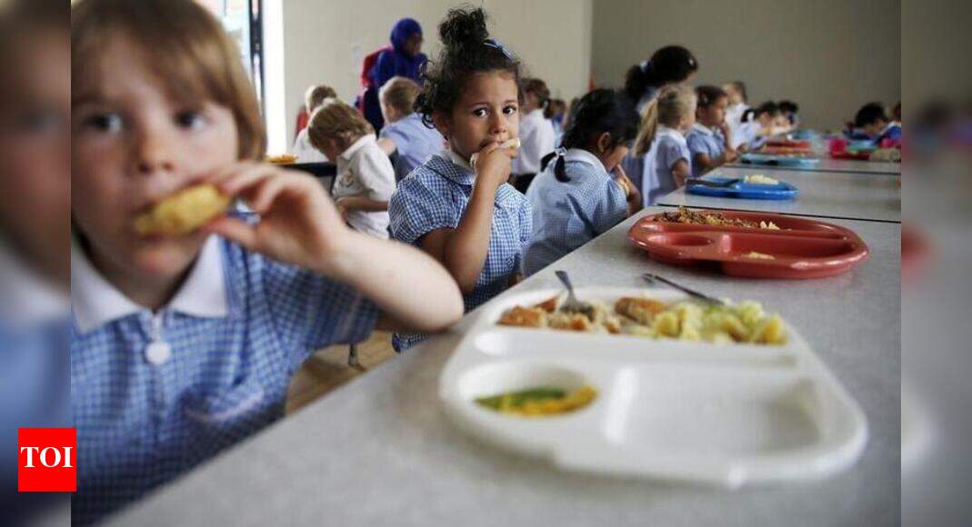 California launches largest free school lunch program in US - Times of ...