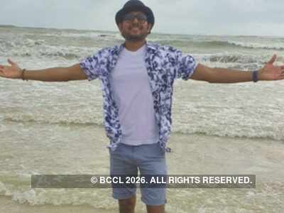 When Keval Shah's plan to enjoy the blue sea at Dwarka went kaput ...