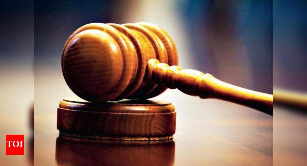 For Rs 10, consumer rights activist loses face in court | Vadodara News ...