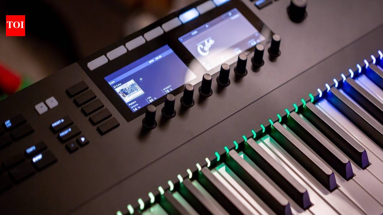 Musical keyboard accessories under Rs 1000: Everything that you need
