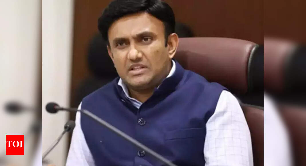 K Sudhakar: All school staff to be vaccinated on priority basis, says ...