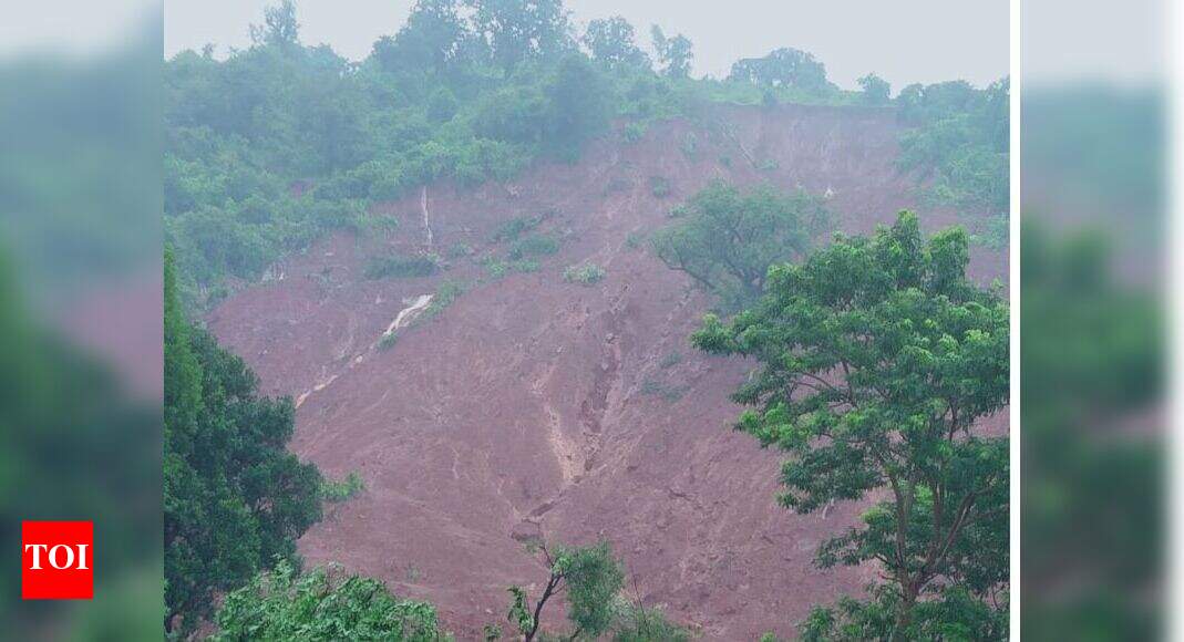 Maharashtra Landslide: 52 killed, 50 trapped in Raigad, Ratnagiri landslides | Navi Mumbai News ...