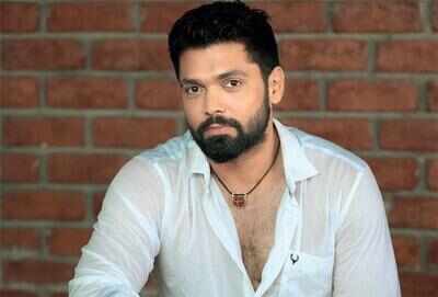 Rakshit Shetty fans celebrate his 11th year in the film industry ...