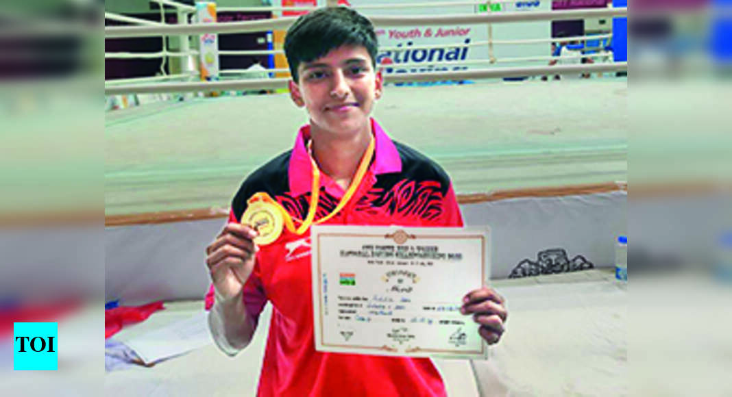 Uttarakhand boxer Nivedita bags gold at Youth National Boxing ...