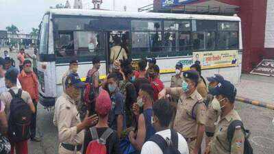 Uttarakhand throws out 240 kanwariyas as they change clothes, try to ...