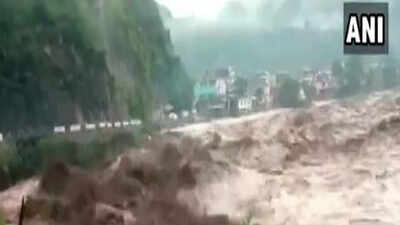 Cloudburst in Kishtwar: Cloudburst hits Kishtwar village; 4 dead, over 30 reported missing ...