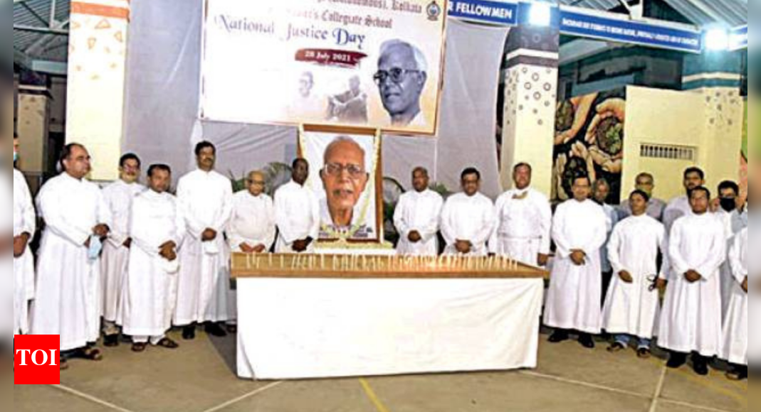 West Bengal: Prayers, rallies in memory of Father Stan Swamy | Kolkata ...