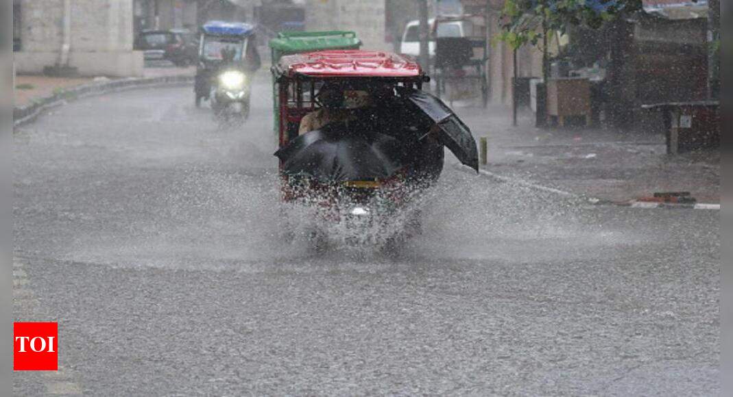 Heavy rain alert in Jharkhand for next 2 days | Ranchi News - Times of India