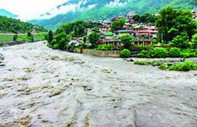 Floods in Himachal Pradesh: Flash floods delink Lahaul, pilgrims trapped | Shimla News - Times ...