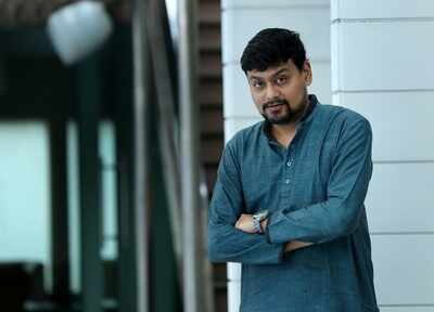 Apu must have been a quintessential Ghoti: Subhrajit Mitra | Bengali ...