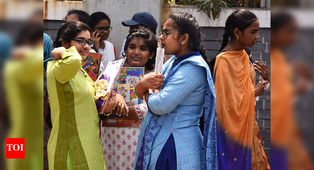 New chapter poised to open in Andhra intermediate education - Times of ...