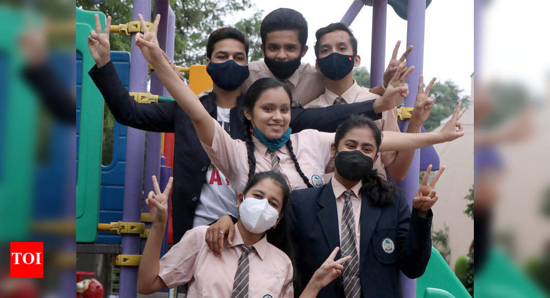 10-year-old Krishna passes Class 10 exam in UP - Times of India