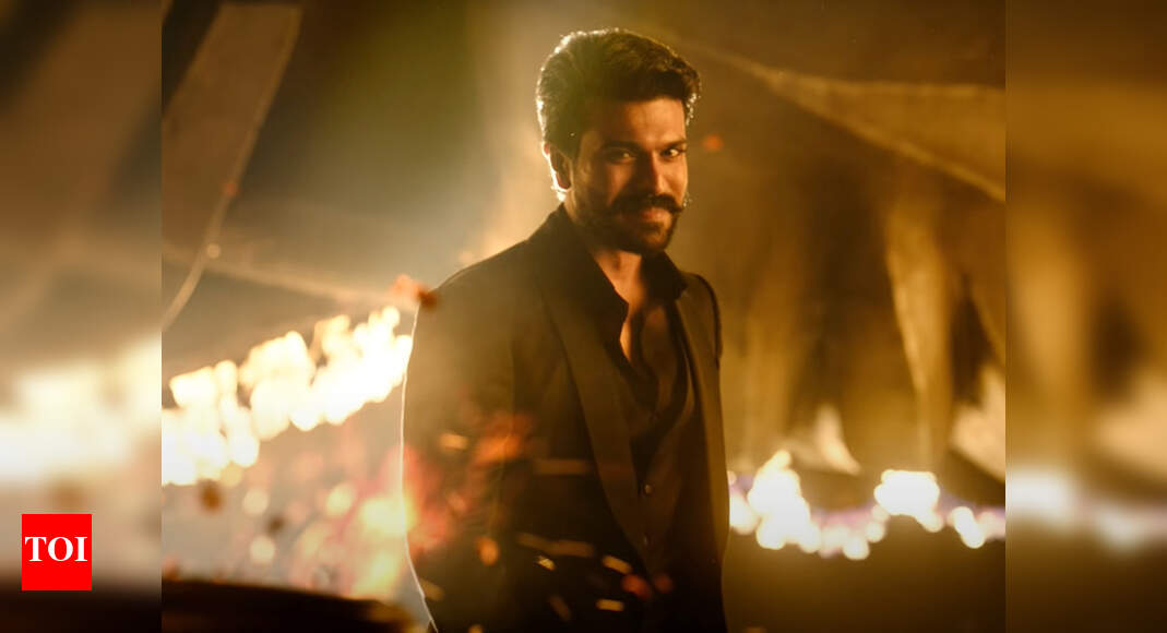 Ram Charan looks from 'RRR' get thumbs-up from the audience | - Times ...