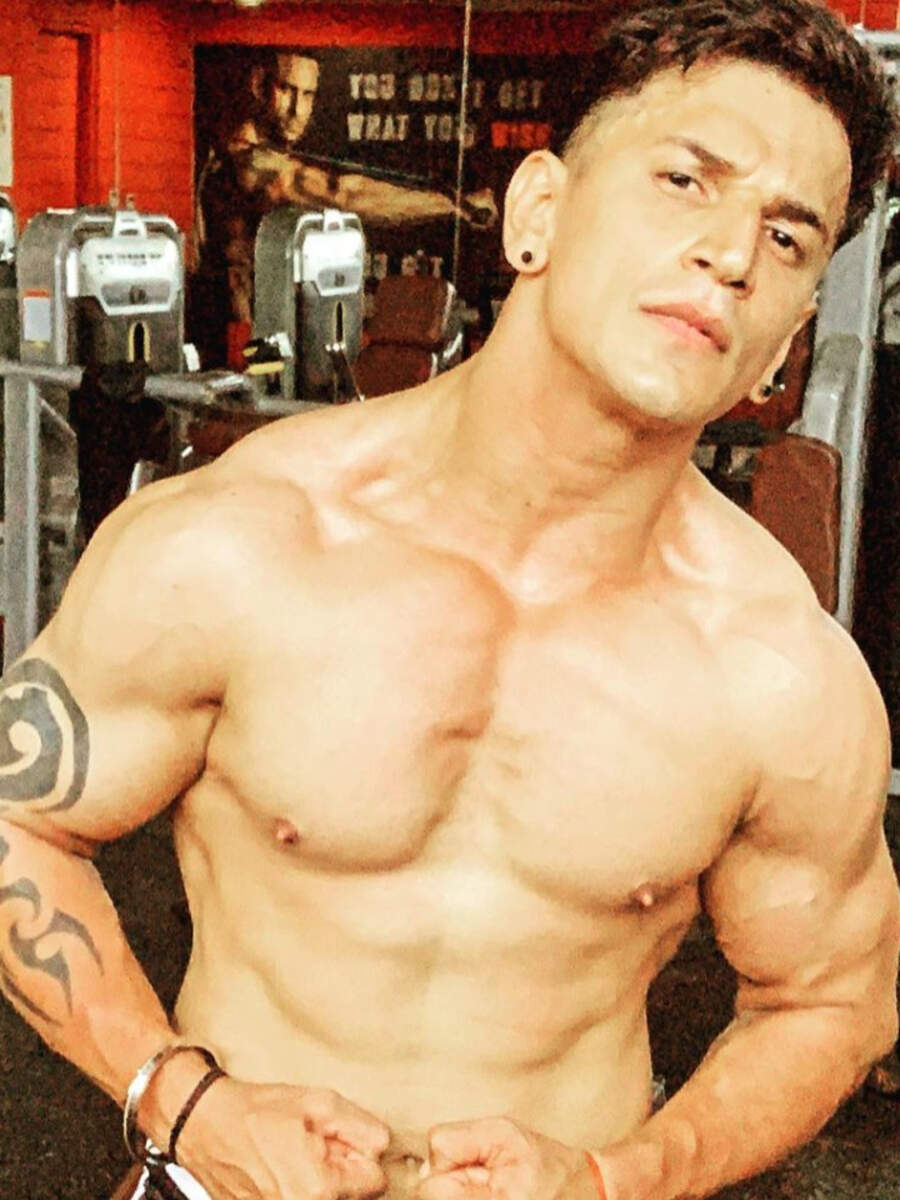 Jaw-dropping pictures of Prince Narula's ripped body | Times of India