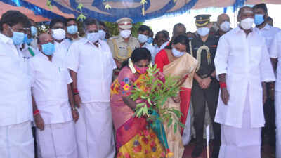 Puducherry plants 75,000 saplings to commemorate 75th Independence Day ...