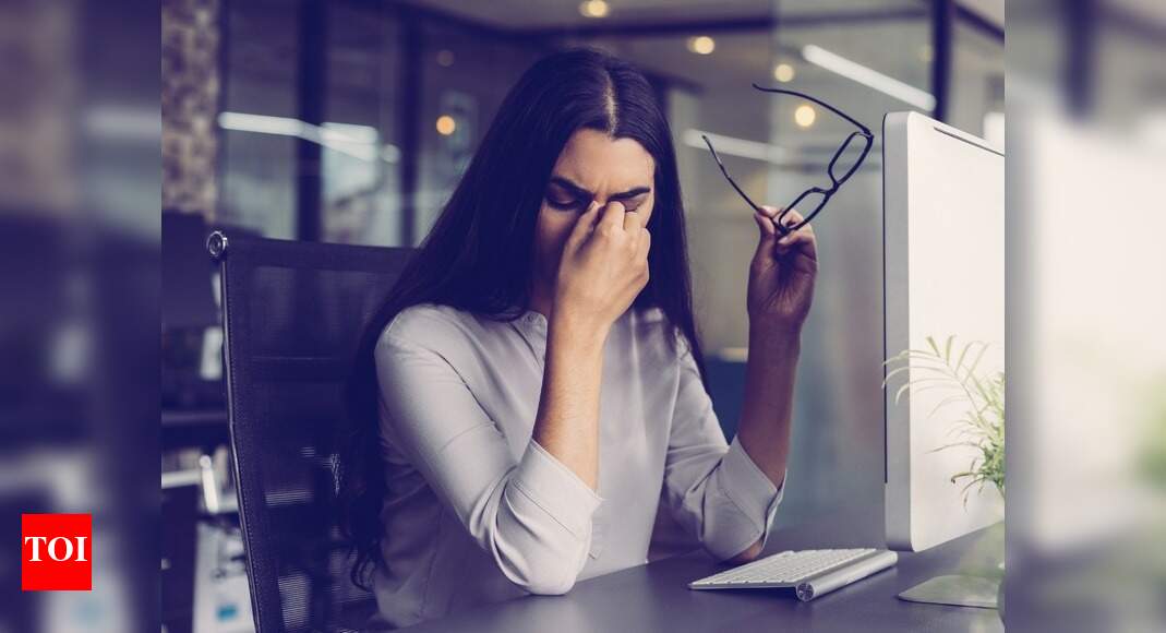 How To Improve Eyesight Naturally | How to improve vision: 6 natural ...