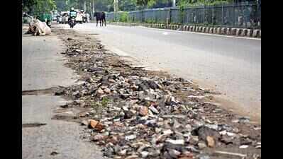 DJB yet to repair road dug up in Apr for laying pipeline | Delhi News ...