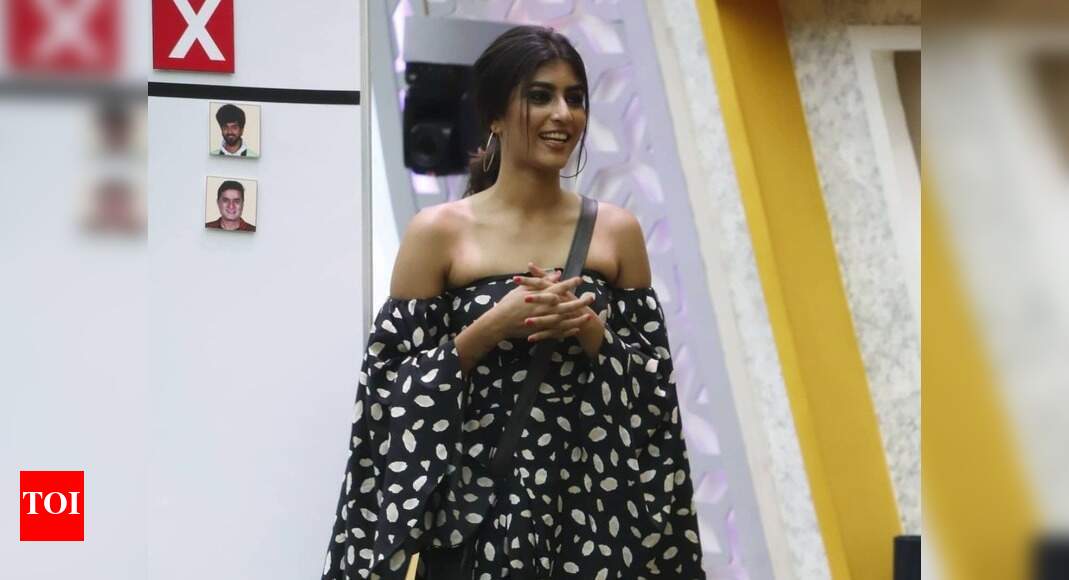Bigg Boss Kannada 8: Divya Suresh gets evicted in the mid-week ...