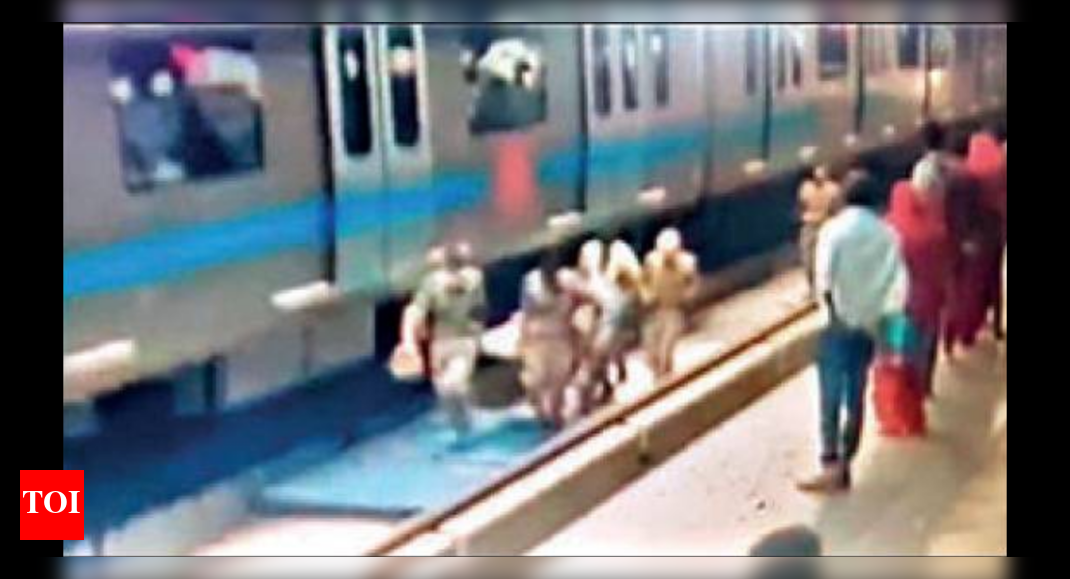 Delhi: Metro security their job, but they save lives too | Delhi News ...