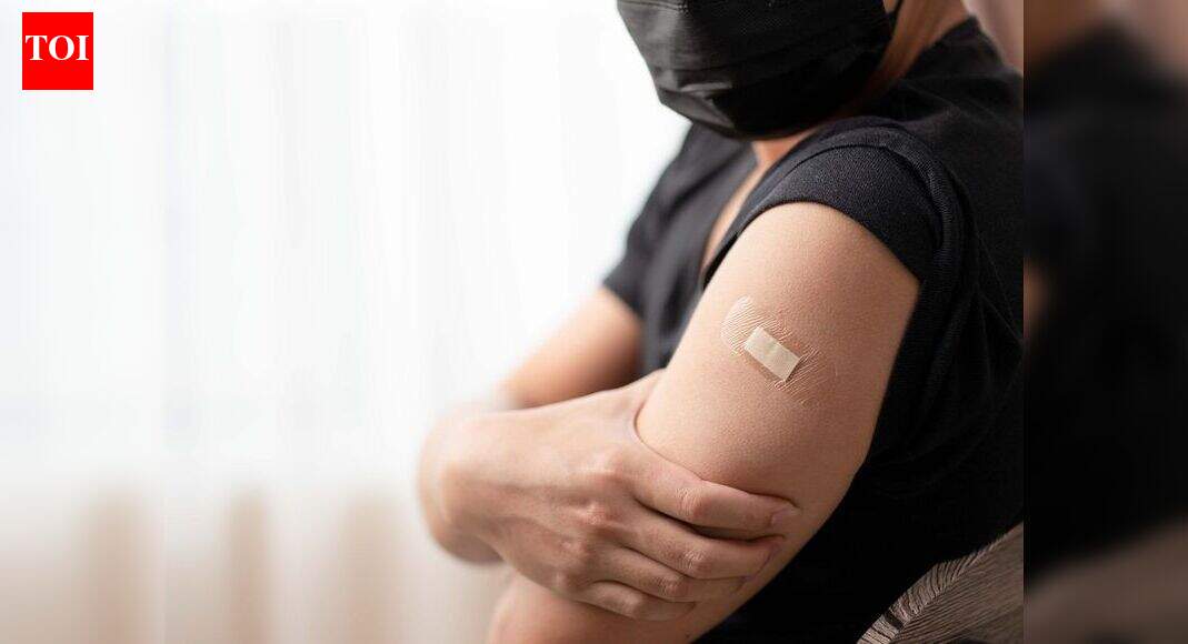 Coronavirus vaccination: Is getting a rash from COVID-19 vaccine ...