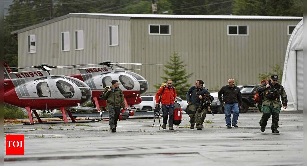 Alaska Plane Crash: Poor weather hampers crash victim recovery efforts ...