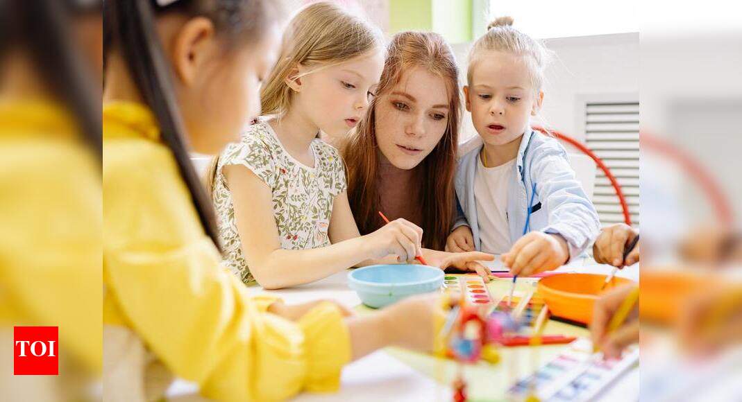 Watercolor set for your budding artist - The Times Reviews