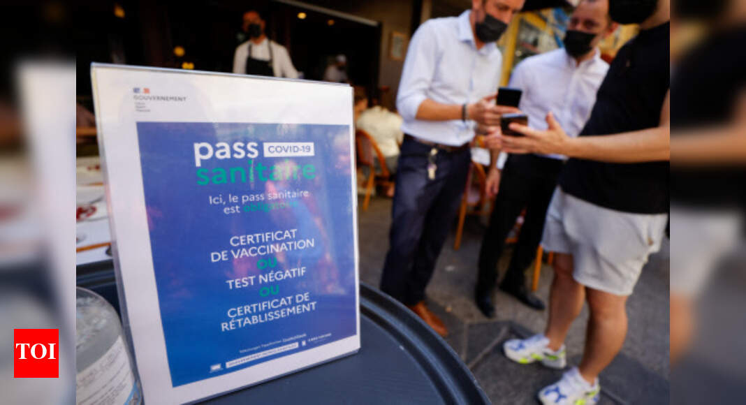 France Covid News: New anti-Covid measures come into force in France ...