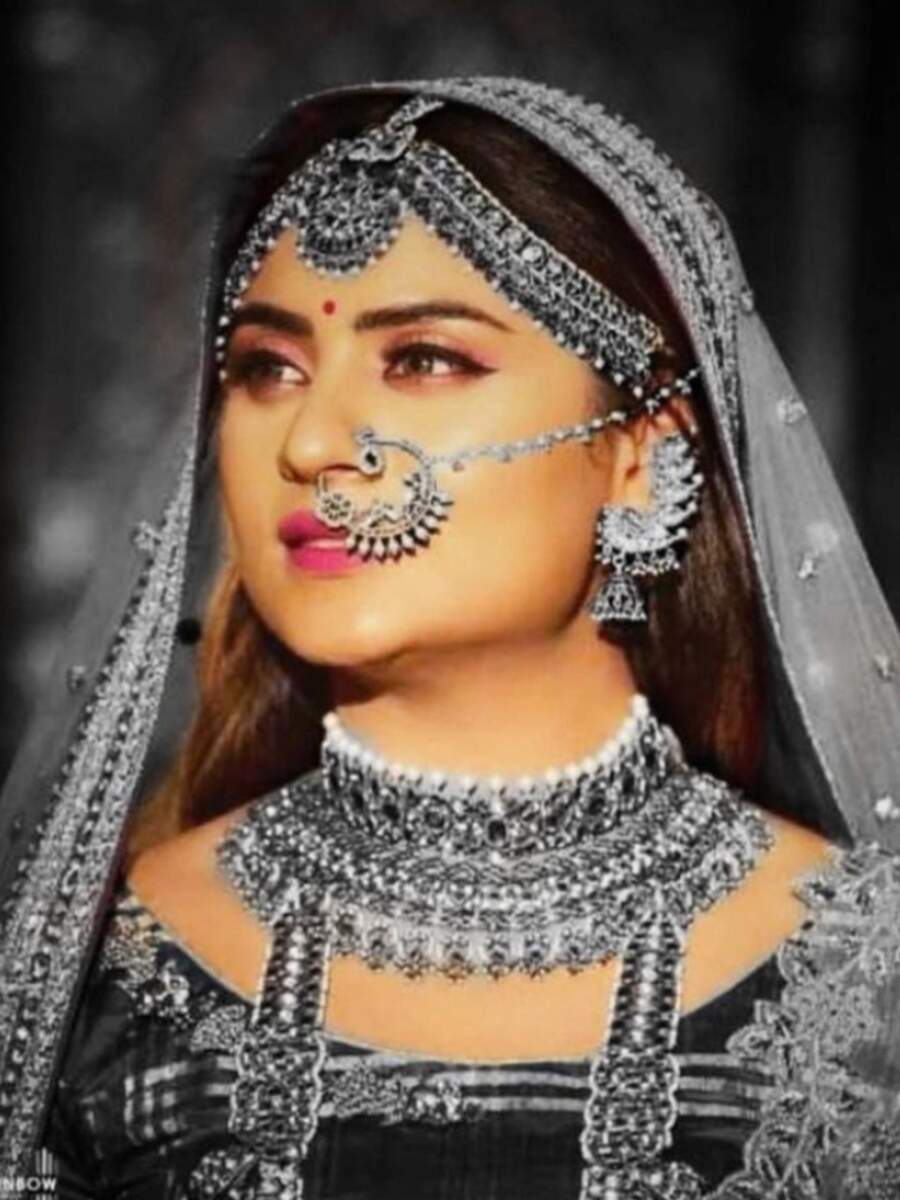 Deepika Das' most stunning ethnic looks | Times of India