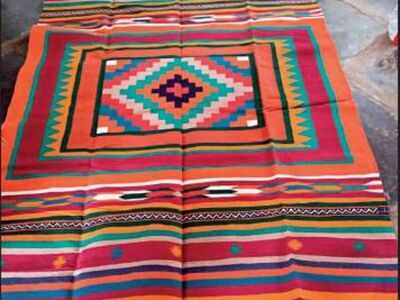 Karnataka: Navalgund weavers pin hopes on new minister | Hubballi News ...