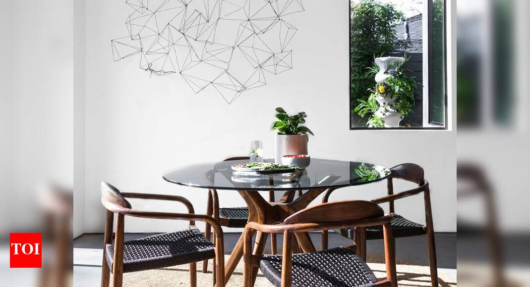 Glass Dining Tables: Upgrade your dine-in experience with modern dining ...
