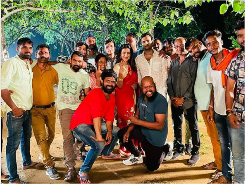 Bhojpuri actress Sonalika Prasad wraps up the shoot of 'Roti ...