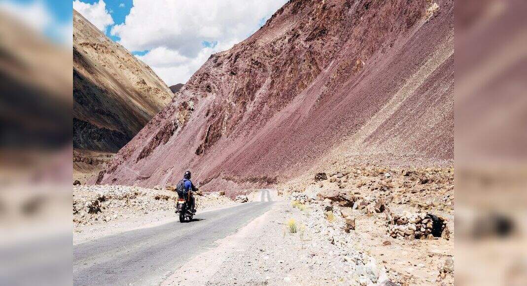 5 Indian motorable mountain passes that are actually higher than ...