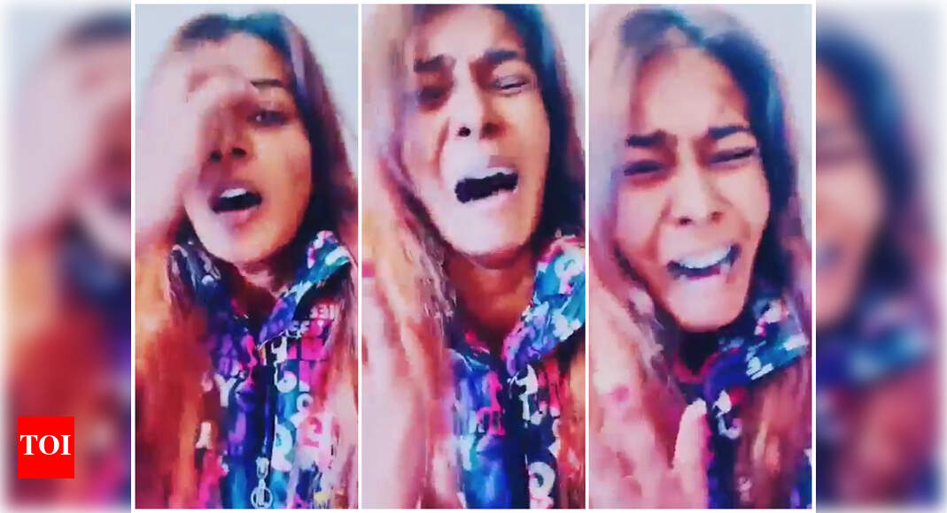 Meera Mithun arrested, screaming video before arrest goes viral | Tamil ...