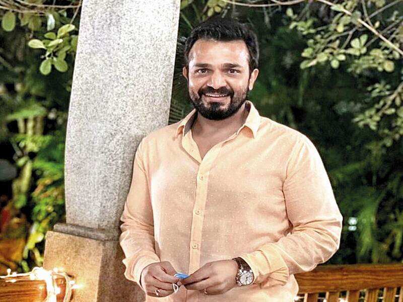 Vijay Raghavendra is a high-profile psychologist in his first thriller ...