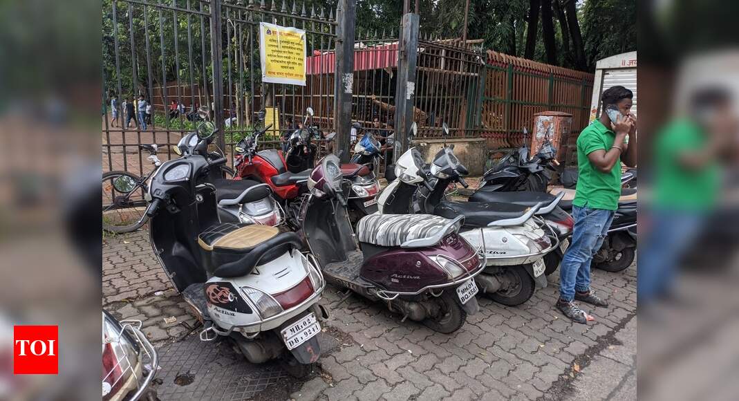 SUNDAY SPECIAL GEN AK VAIDYA GROUND - Times of India