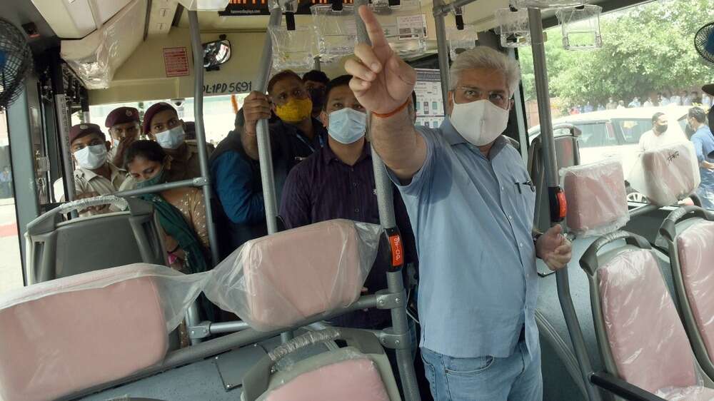 Photos: Delhi gets over 30 new AC buses | The Times of India