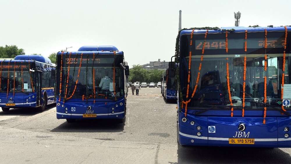 Photos: Delhi gets over 30 new AC buses | The Times of India