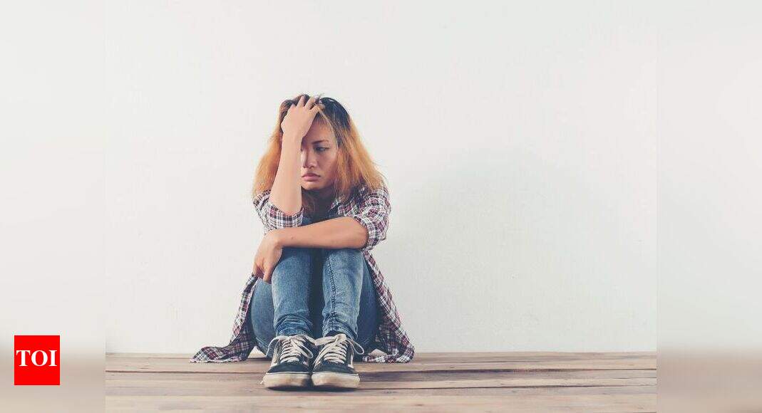 Subtle signs he is emotionally abusing you - Times of India