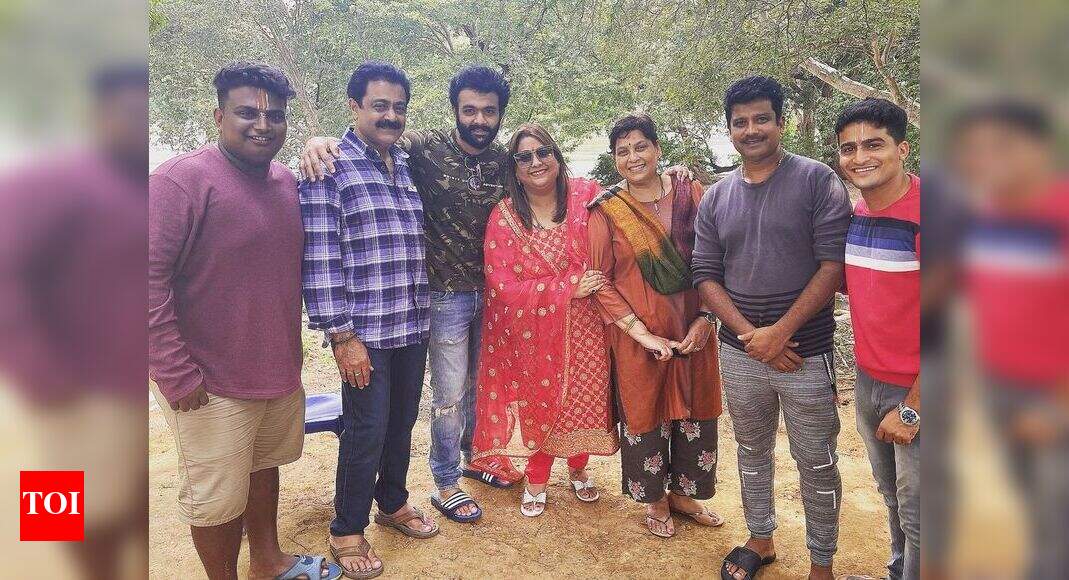 Rakshitha Prem shares fun clicks from last day of shooting of Ek Love ...