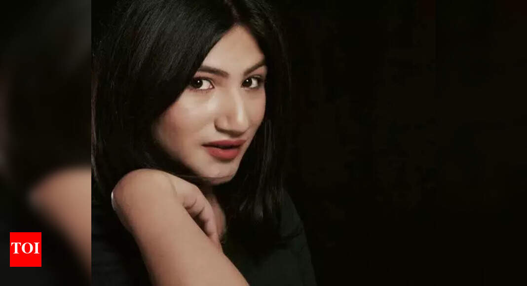 Social media taught me to raise my voice, says Mahika Sharma | Hindi ...