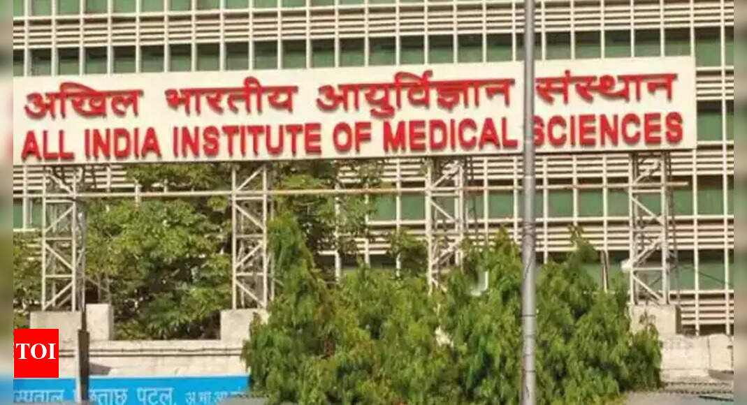 Delhi: AIIMS Trauma Centre may resume non-Covid services | Delhi News ...