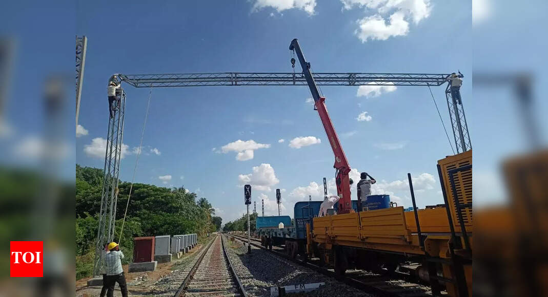 Bengaluru: South Western Railway to commission electrification of 6 ...