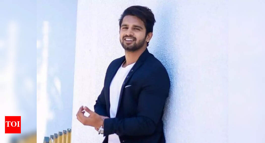 Kiran Raj distributes blankets to needy at midnight - Times of India