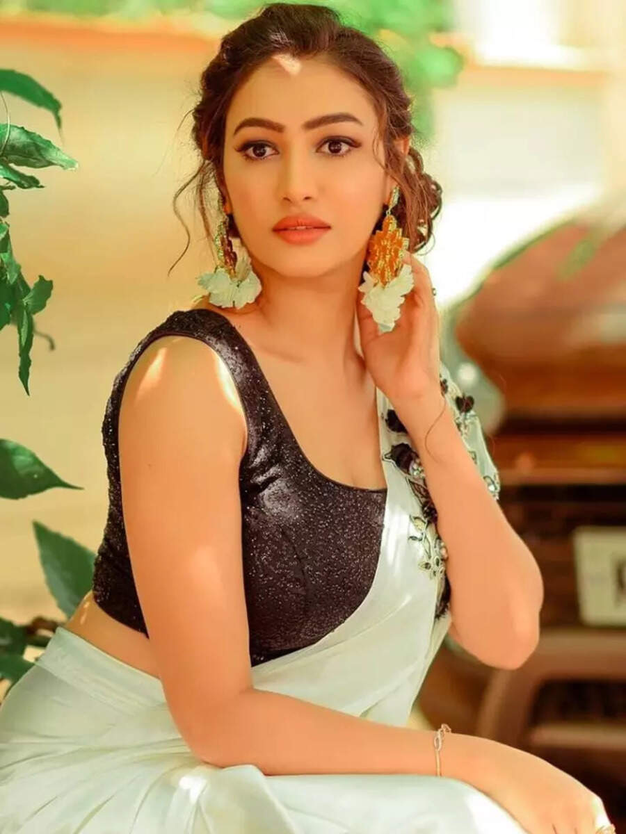Stunning pictures of Kannadati actress Ramola | Times of India