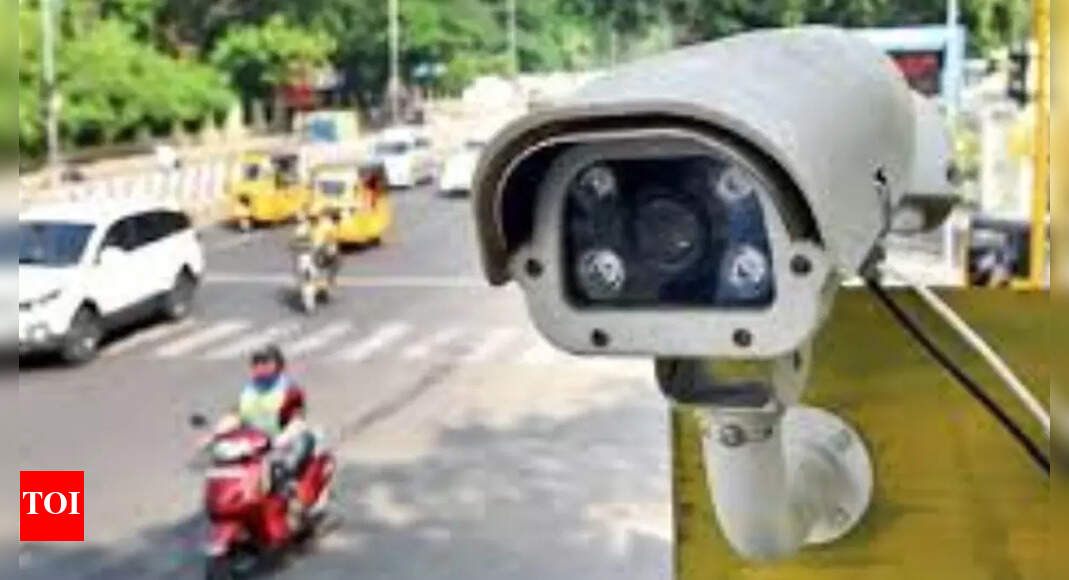 Delhi has maximum CCTVs per sq mile in world | Delhi News - The Times ...