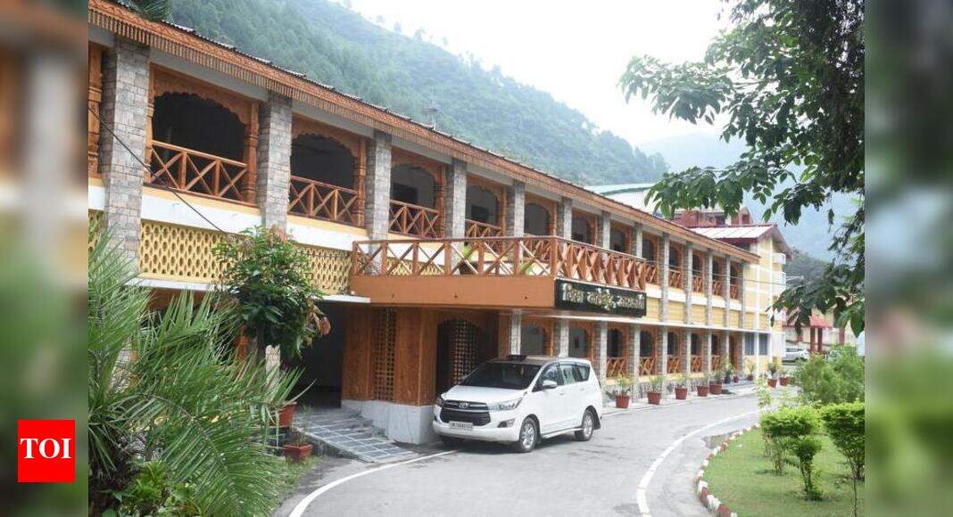 Uttarkashi collectorate building renovated in traditional ‘pahadi ...